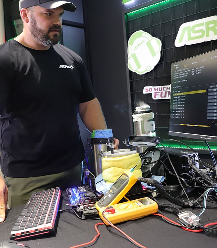 ASRock Z890 Taichi OCF